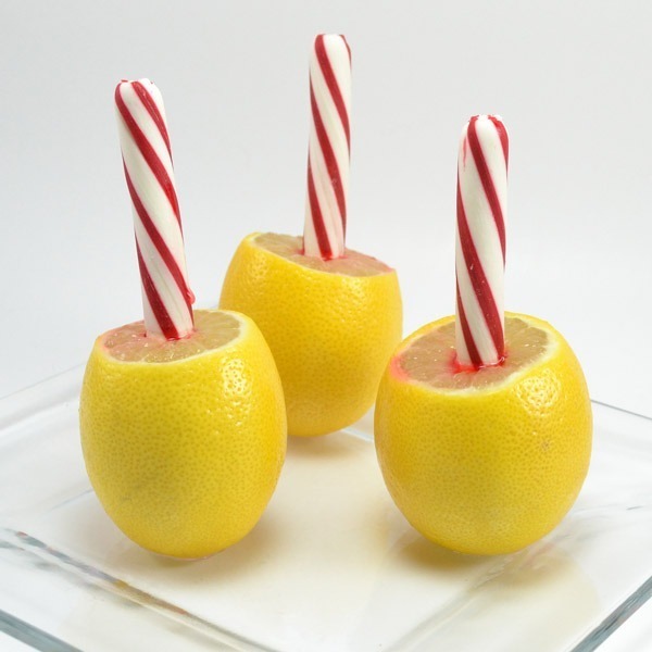 These lemon peppermint sippers are a refreshing and fun drink for ...