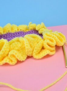 Easy Crochet Ruffle Edge ⋆ Dream a Little Bigger