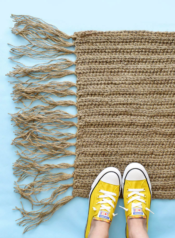 crochet-jute-doormat-fringe-rope-rug-dreamalittlebigger-200 ⋆ Dream a ...
