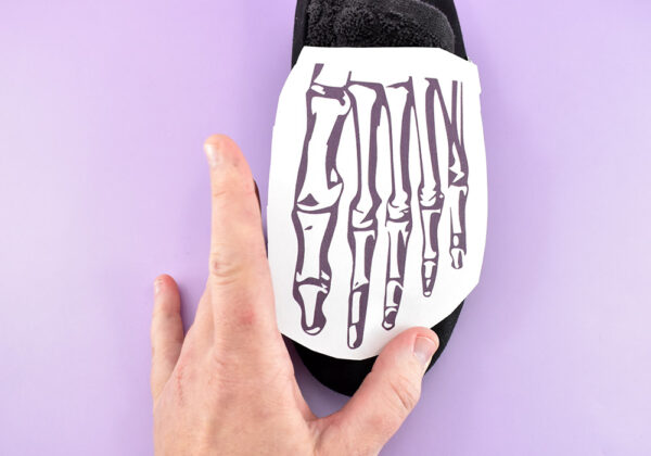 DIY Skeleton Feet Shoes 2 Ways! ⋆ Dream a Little Bigger