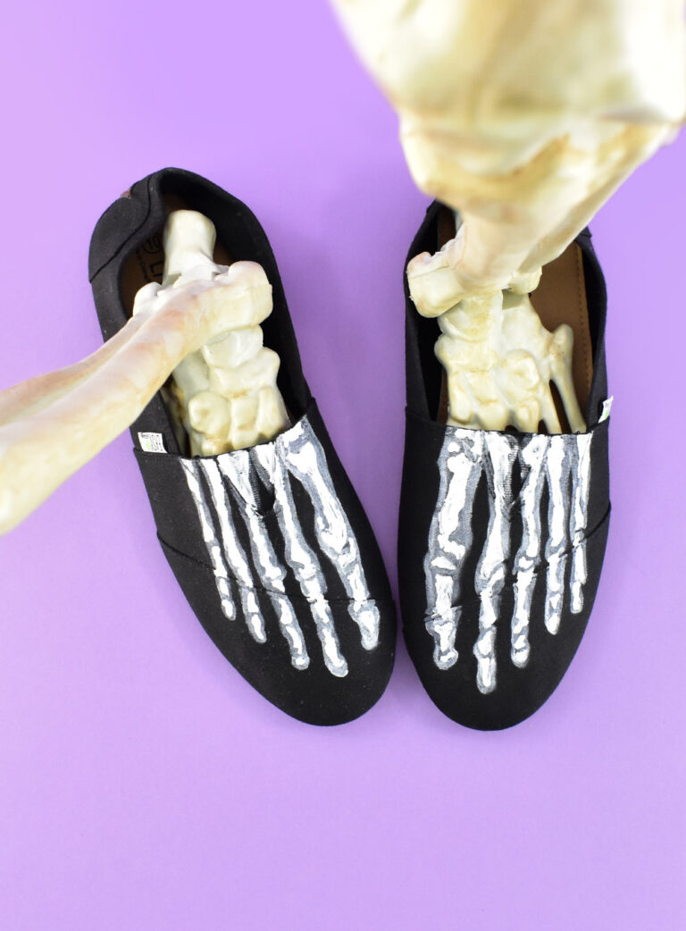 DIY Skeleton Feet Shoes 2 Ways! ⋆ Dream a Little Bigger