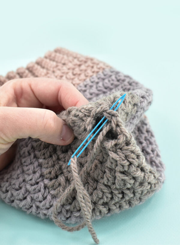 Bottom Up Fitted Crochet Hat Pattern ⋆ Dream a Little Bigger