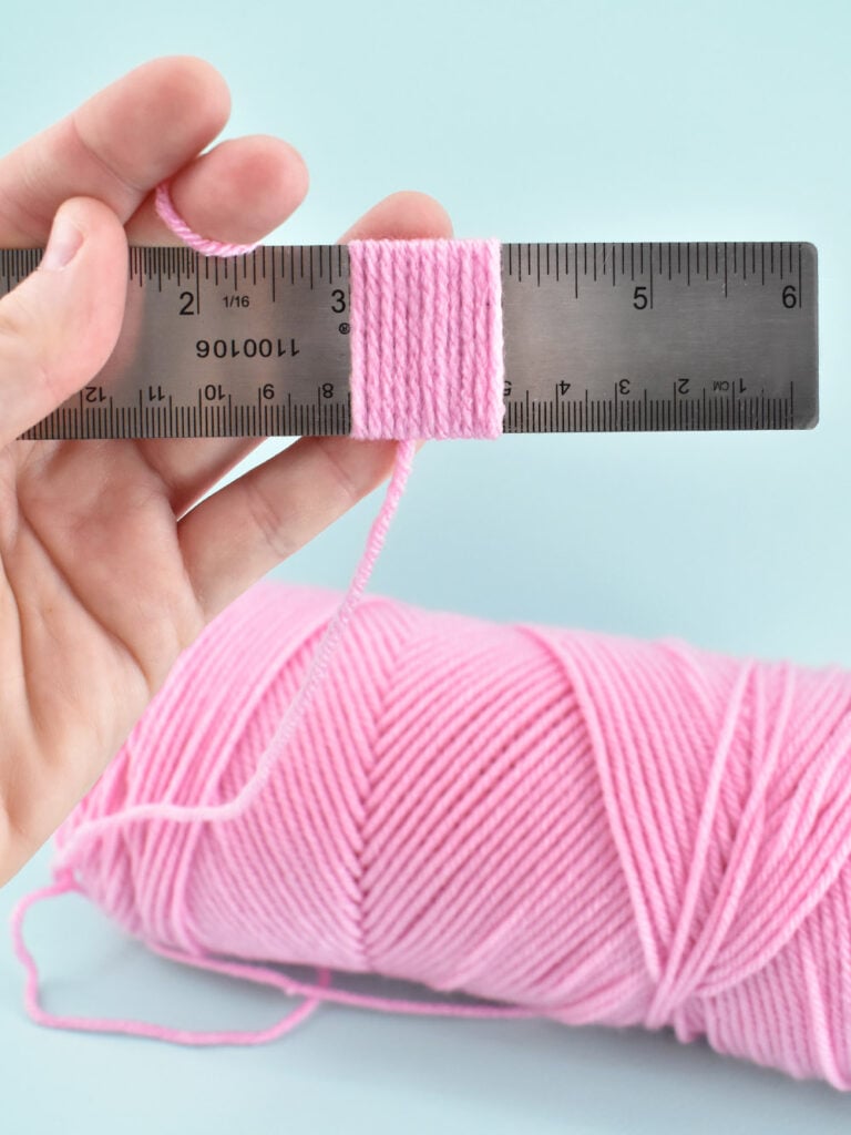 The Best Cheap Yarn: Worsted Weight ⋆ Dream a Little Bigger