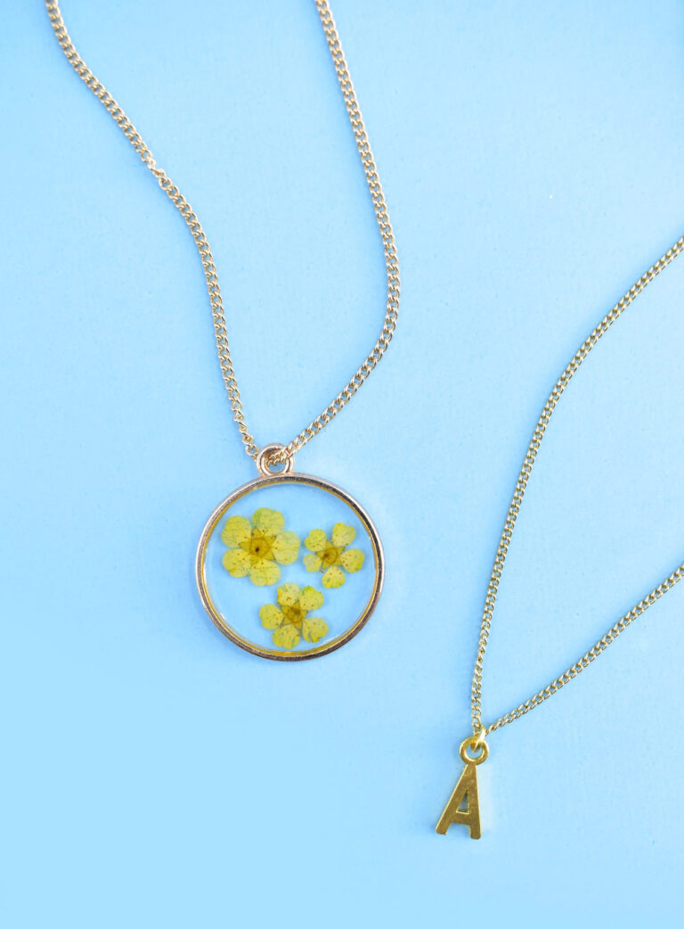 How to Fill Open Back Bezels with Resin ⋆ Dream a Little Bigger