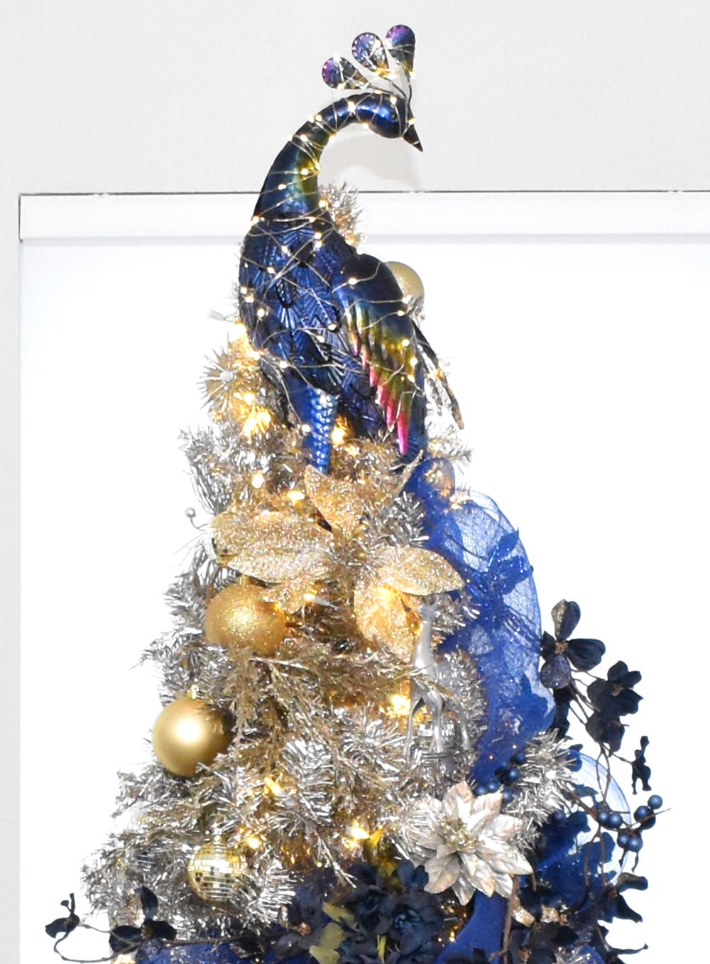 peacock-tail-christmas-tree-dreamalittlebigger-finished-03 ⋆ Dream a ...